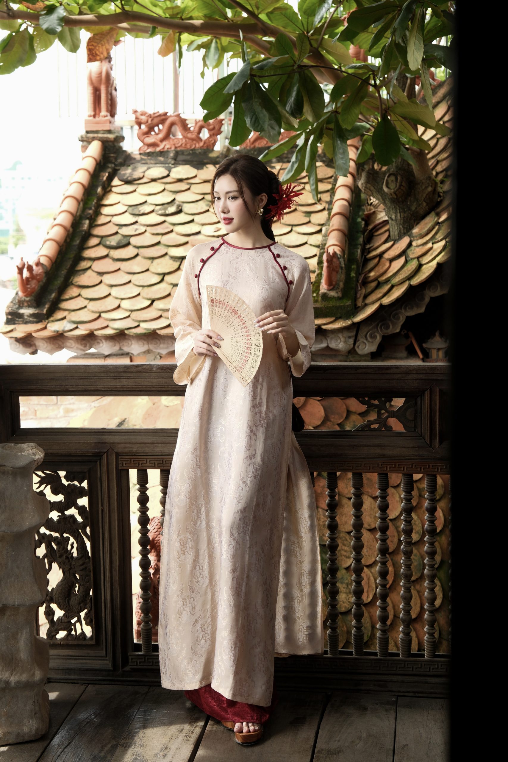 Áo dài tơ tằm Vân Chi (chưa gồm quần) – The Kat | Cửa hàng thời trang ...